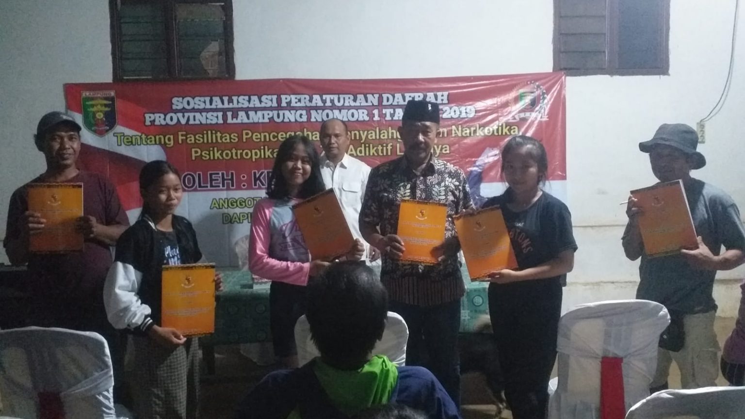 Ketut Erawan Sosialisasikan Perda Bahaya Narkotika Di Desa Brawijaya - radartvnews | Portal ...